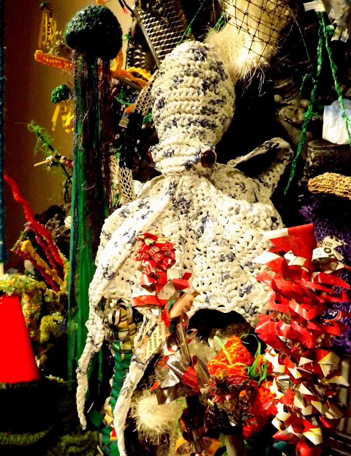 Forsythia Hill Finds: Crochet Coral Reef Exhibit