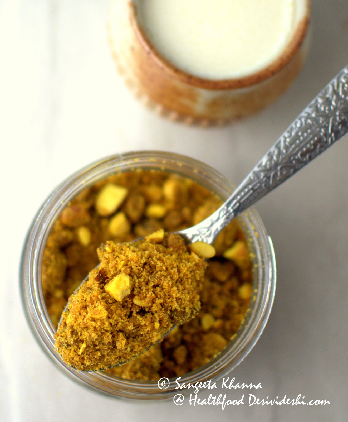 panjeeri the desi granola mix | recipe of fenugreek turmeric panjeeri ...