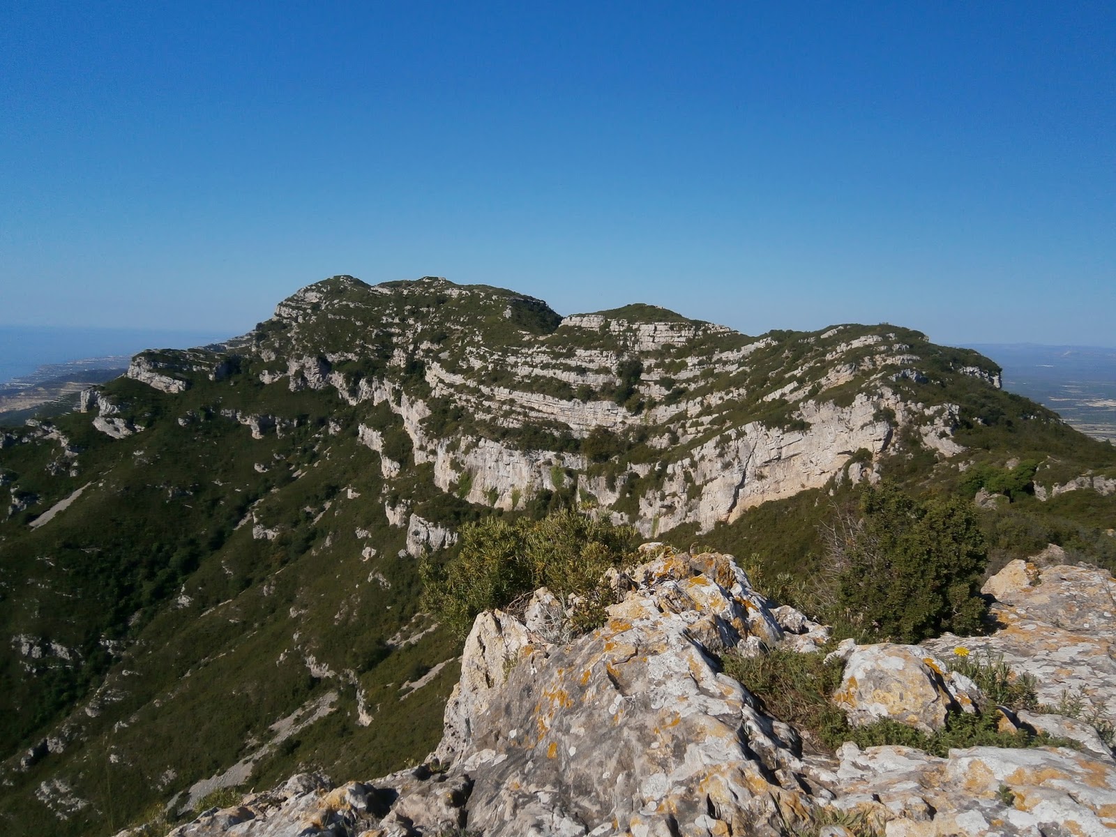 Montaña con los niños: LA FORADADA DE MONTSIÀ