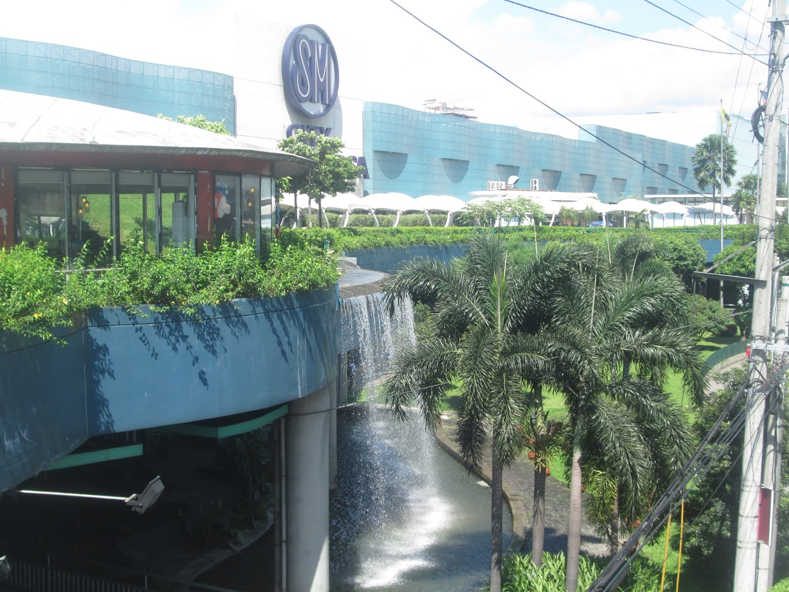 INSPIRING JOURNEY: SM North EDSA: Garden in the Sky