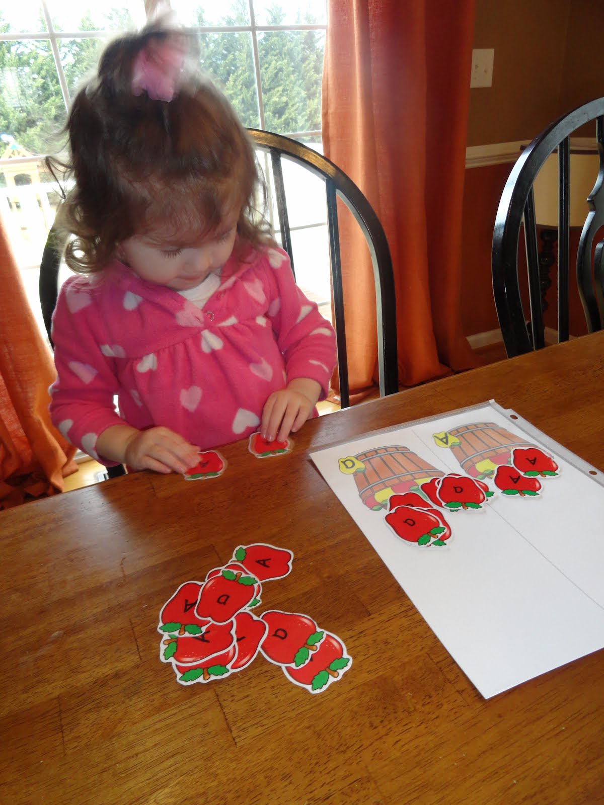 Izzie, Mac and Me: Tot School: Letter "A" with FREE Printables!