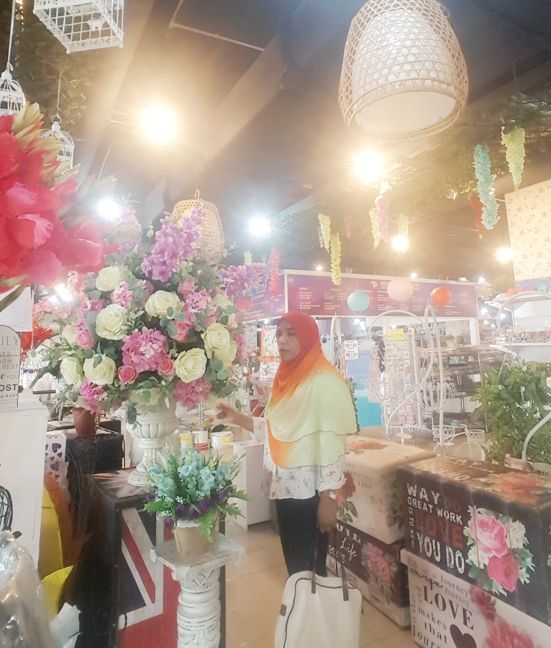 Meh Travel With Me!!: Romantika Home Decor, Ampang Galaxy Mall, KL