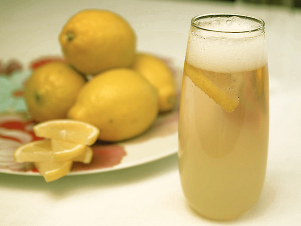 25 Awesome Lemonade Recipes Plus Free Lemonade Straw Flags - The ...