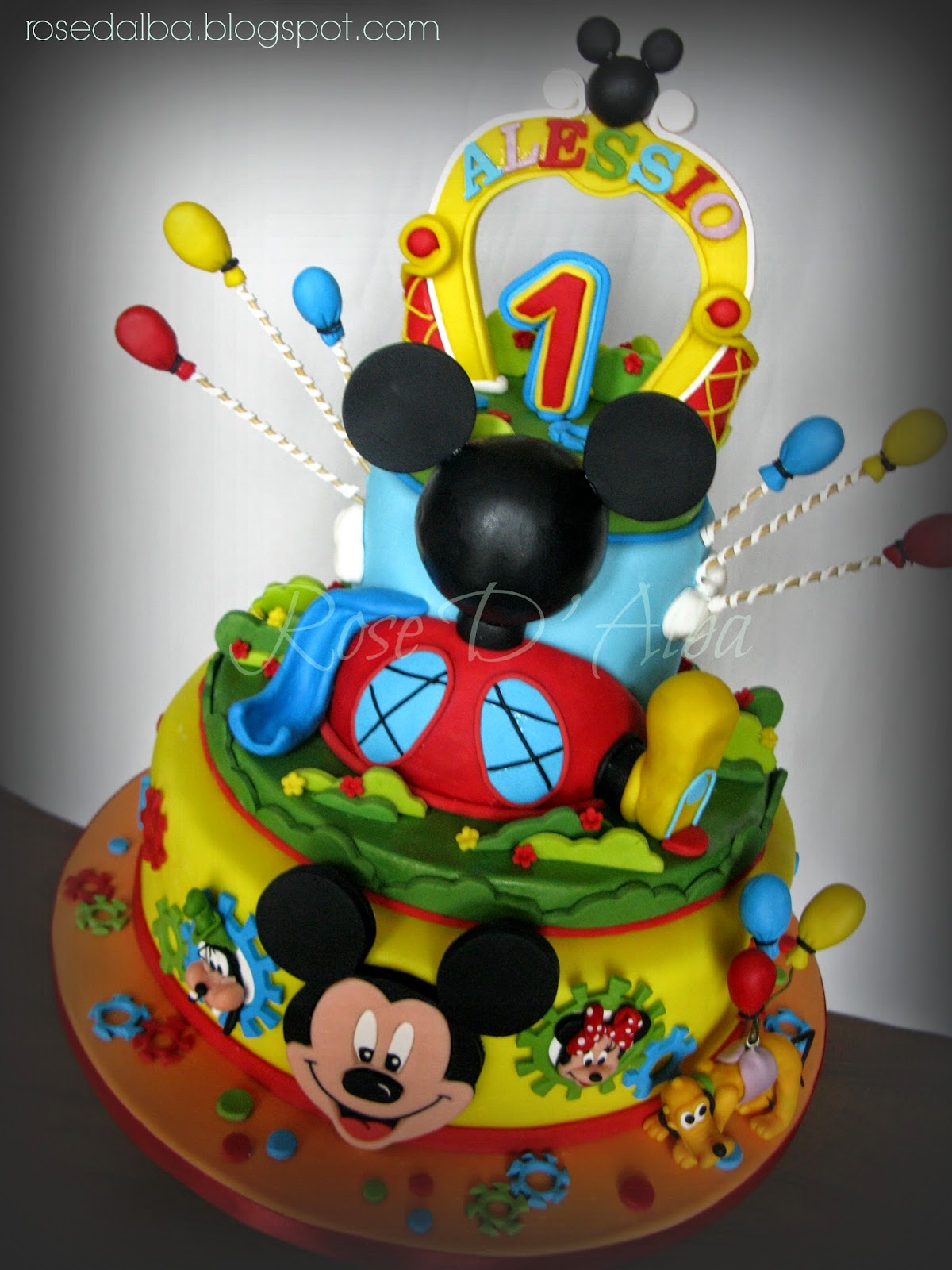 ROSE D' ALBA cake designer: Club House Disney cake per il piccolo Alessio.