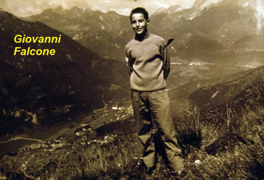 Luigi Piccirillo: VITA e BIOGRAFIA DI GIOVANNI FALCONE