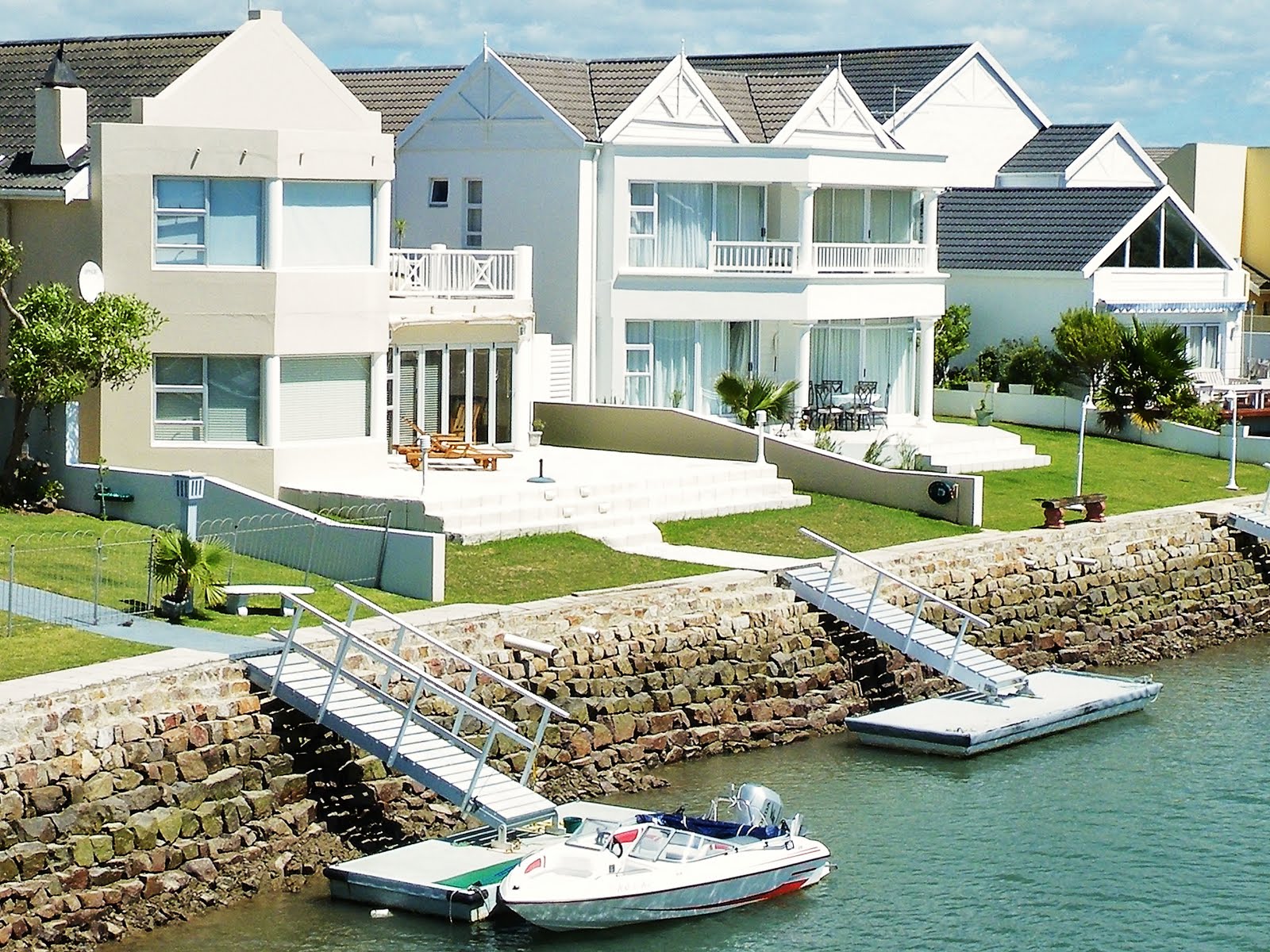 Go with Henry: Tour of the Eastern Cape - Port Alfred, King Williams ...