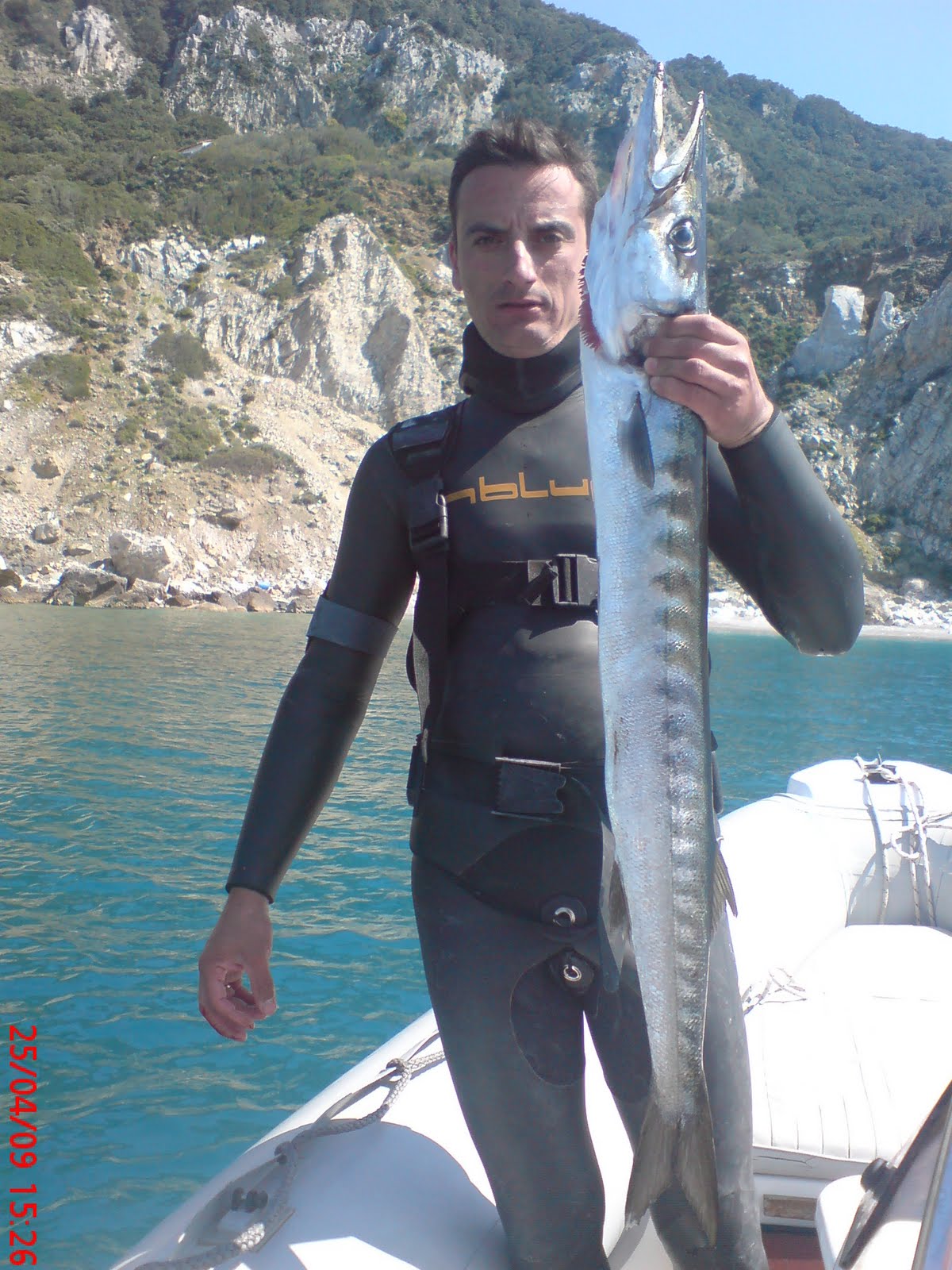 deep blue sea news: ΛΟΥΤΣΟΣ…Ο ΑΠΡΟΣΜΕΝΟΣ ΕΠΙΣΚΕΠΤΗΣ…..