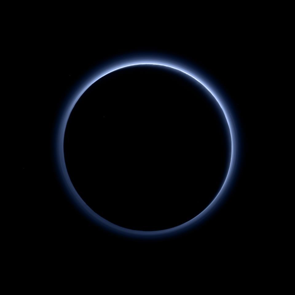 Pluto's Blue Atmosphere | Earth Blog