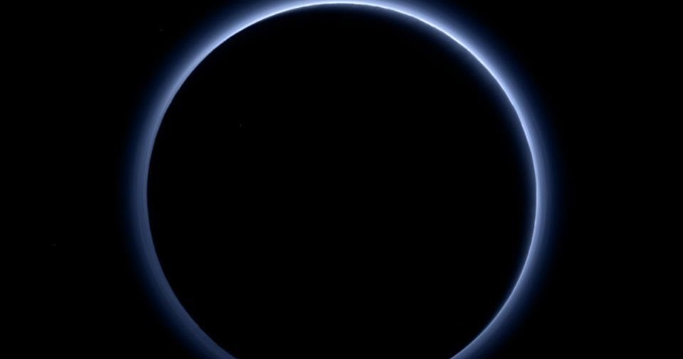 Pluto's Blue Atmosphere | Earth Blog