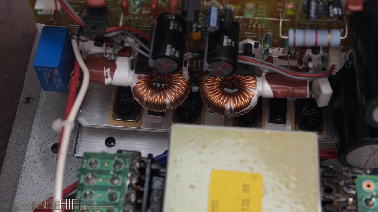 Inside Hi-Fi: Yamaha YST-SW320 [G Model]