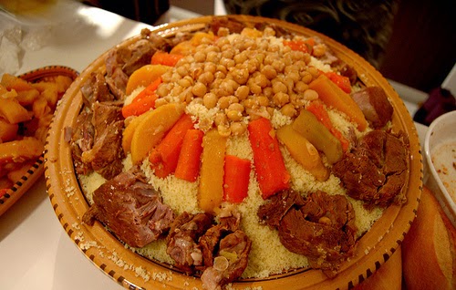 Le couscous : un plat incontournable | HabarizaComores.com | Toute l ...
