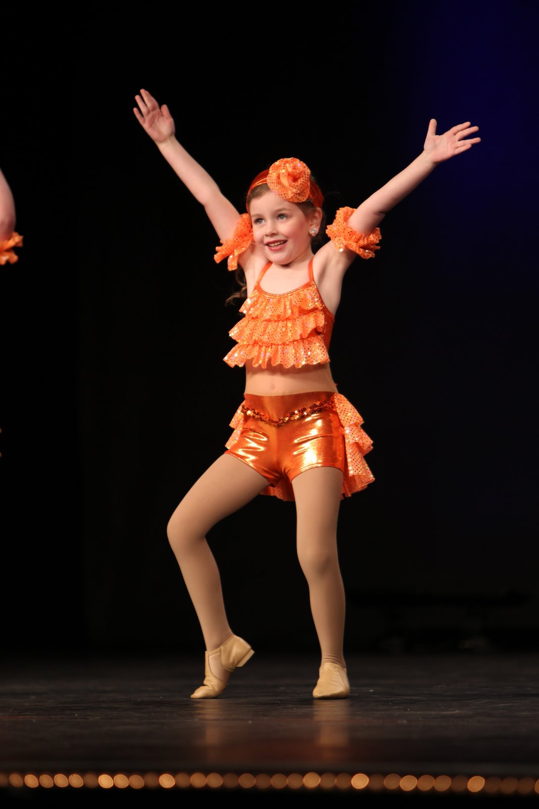 The Skogen Family: Shake Senora - MOVE Dance Competition