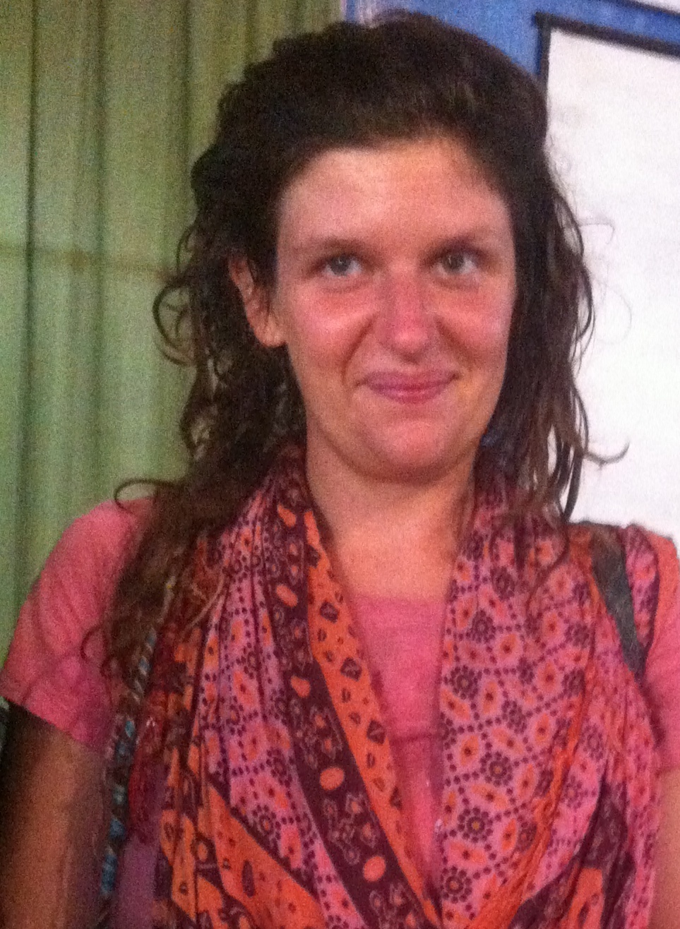 Dialog Dengan Miss Tania Hachel