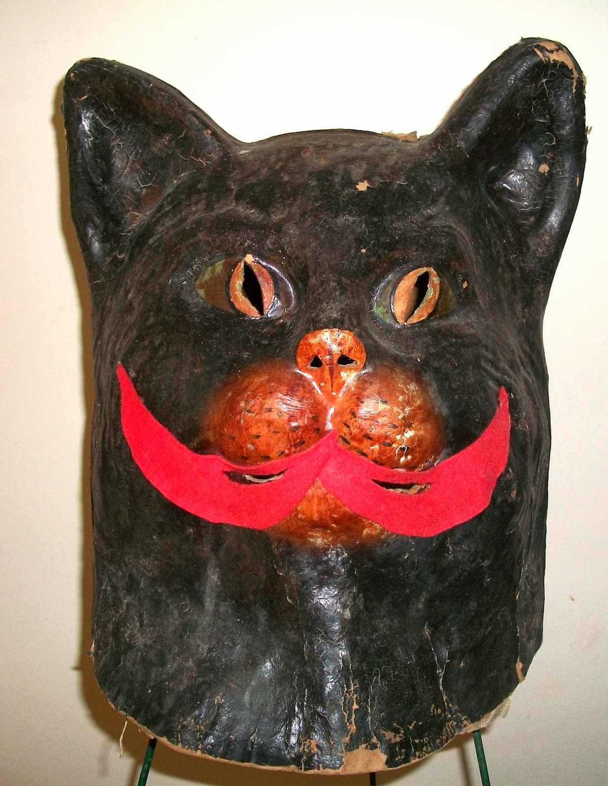 Dull Tool Dim Bulb: Folk Art Handmade Cheshire Cat Mask with a Red Felt ...
