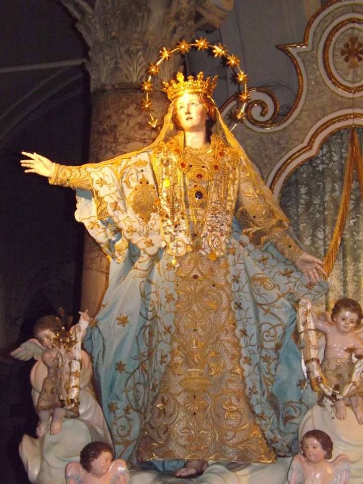 leggoerifletto: Omaggio nel giorno dell'Assunta in Cielo