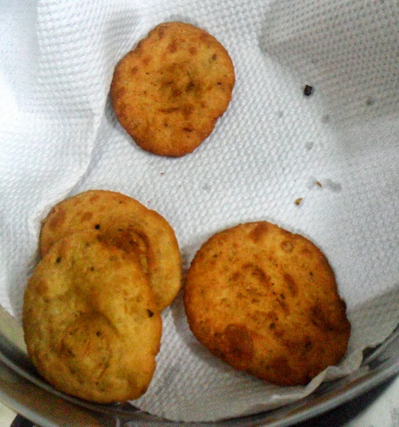 Spicy Khaja | Easy Savory Snack for Deepavali