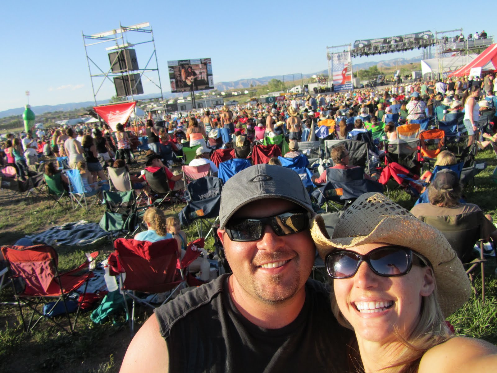 Travis, Jodi, Ridlee & Kaida