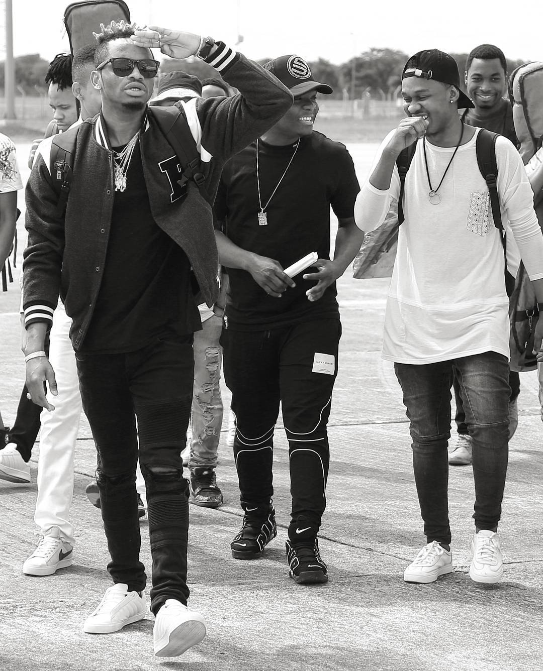 PICHA:Muonekano mpya wa msanii Diamond platnumz baada ya kunyoa rasta ...