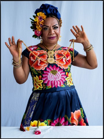 Los Muxes de Oaxaca en la Portada de VOGUE, diciembre 2019 - Vive Oaxaca