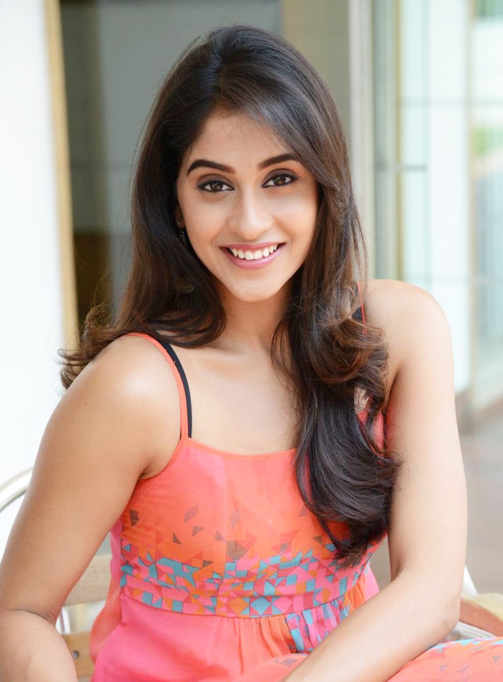 Regina Cassandra Latest Updates, Gallery, Wiki, Affairs, Contact Info ...