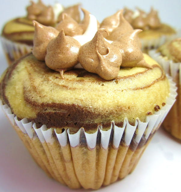 Dulce Isis: agosto 2012