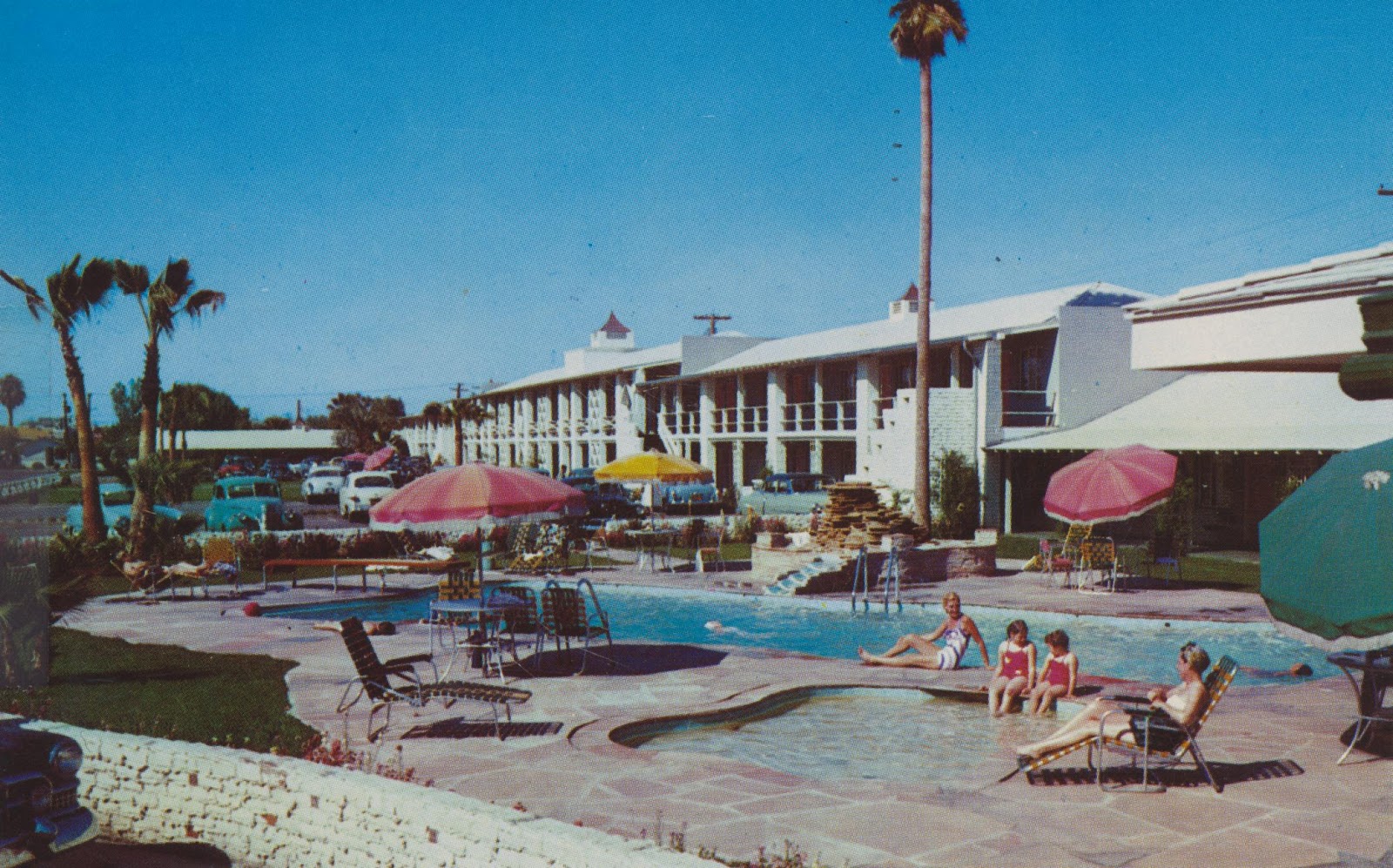 The Funset Strip: Desert Inn