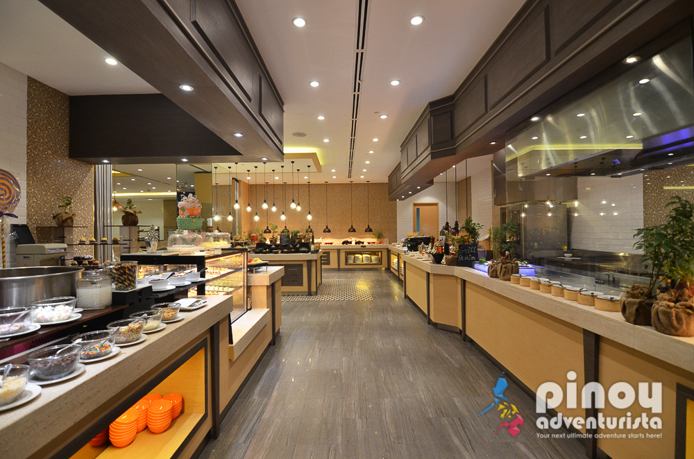 RESTAURANTS IN TAGAYTAY: Cafe Veranda at Taal Vista Hotel, Tagaytay ...