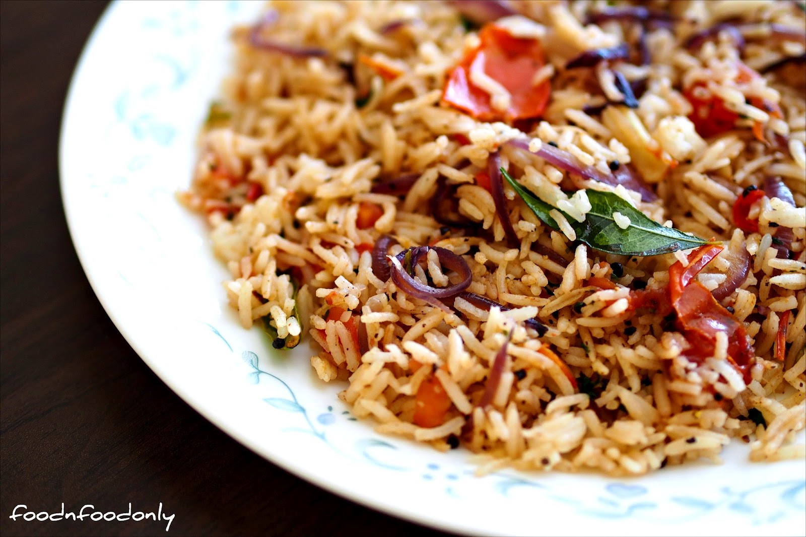 Pepper Mill: Tomato Fried Rice-:Variant of Tomato Rice