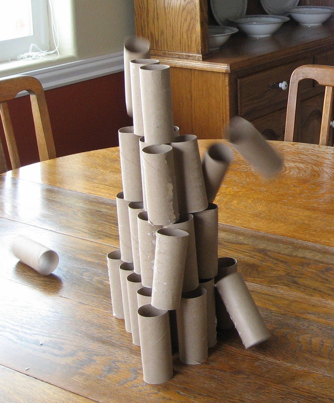 Almost Unschoolers: Toppling Toilet Tube Towers - The Scientific Method