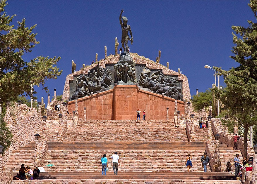 Humahuaca, tierra heroica - TAFI TRAVEL Agencia de Viajes y Turismo Tucumán