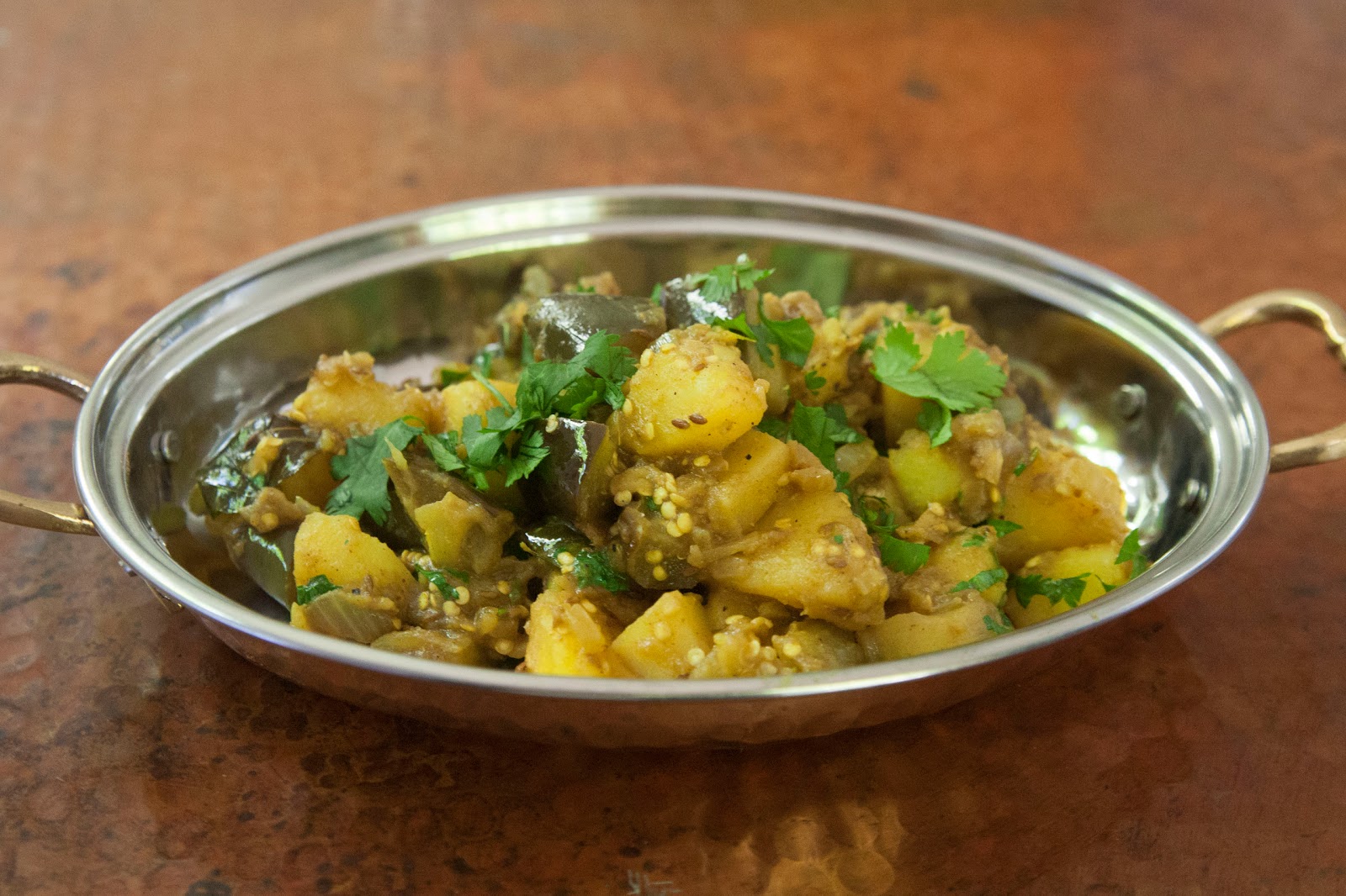 The Colors Of Indian Cooking: Aloo Baingan : Eggplant and Potato, A ...