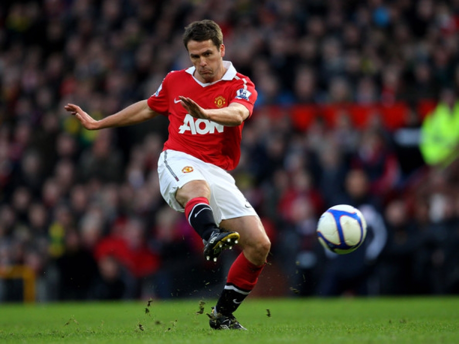 All Football Players: Michael Owen England Best Striker Profile ...