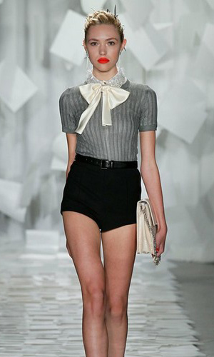 Top 10 Hottest Fashion Trends Right Now | Your Miscellaneous News