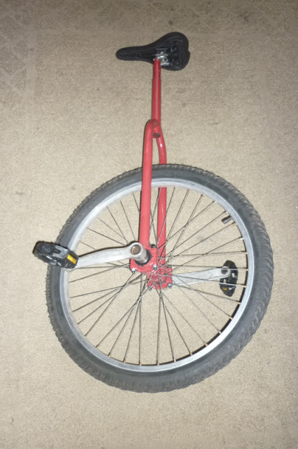 Uma ou duas rodas: Tutorial Monociclo de Mario Stoppa