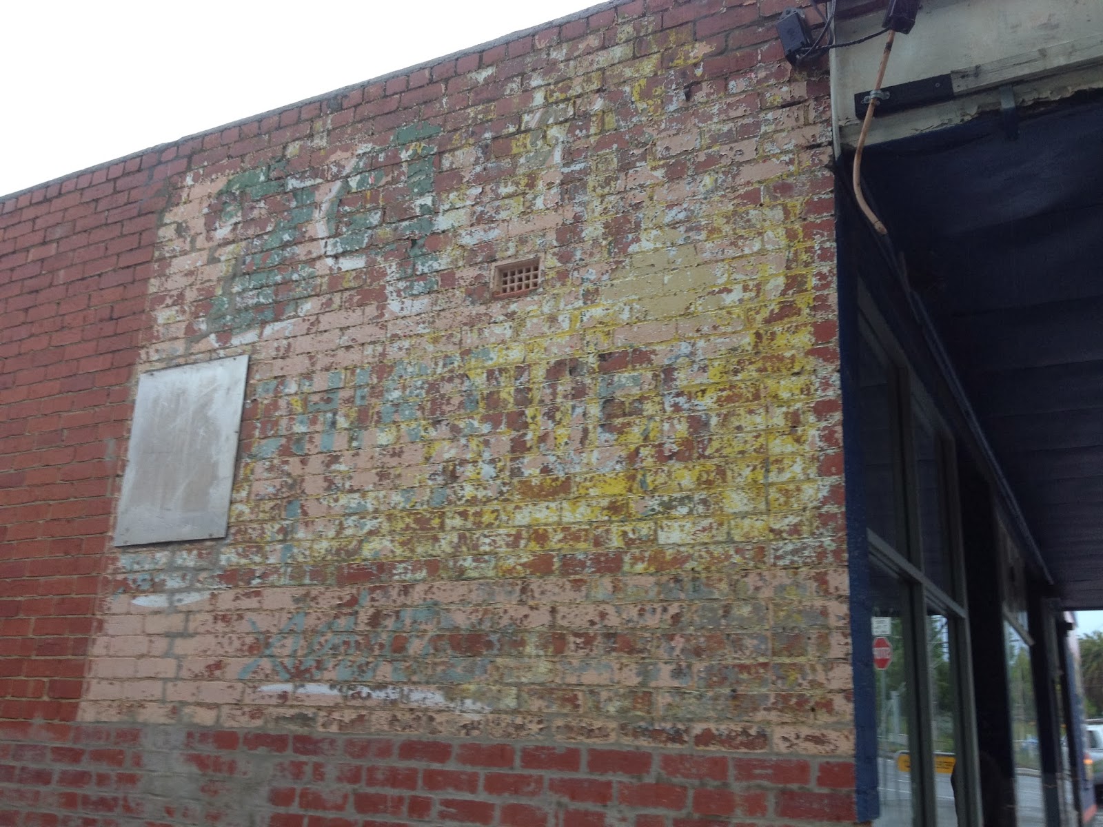Finding the radio book: A big collection of Melbourne ghost signs ...
