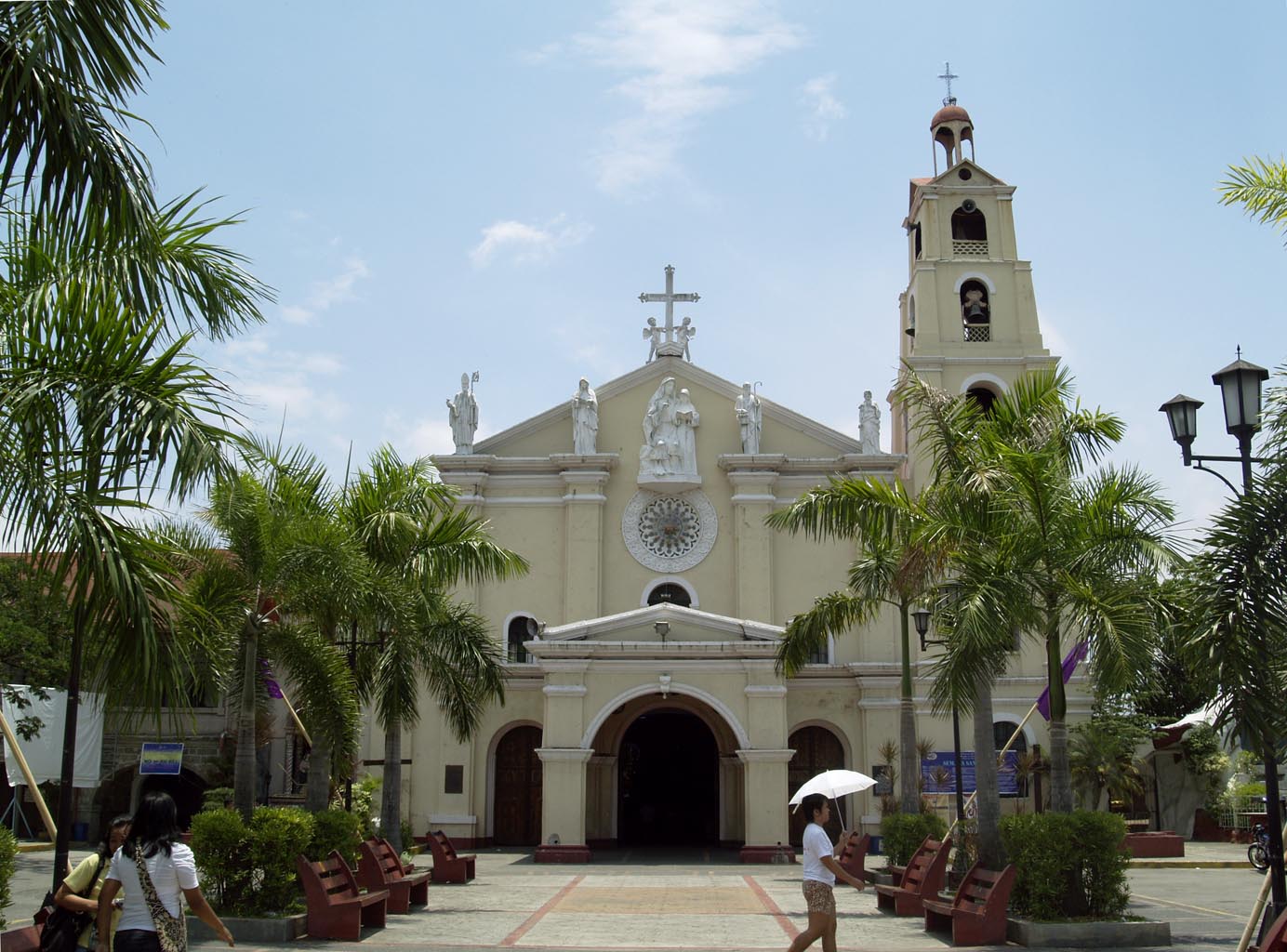 The Bulacan Visita Iglesia - Filipino Culture by The Pinoy Warrior