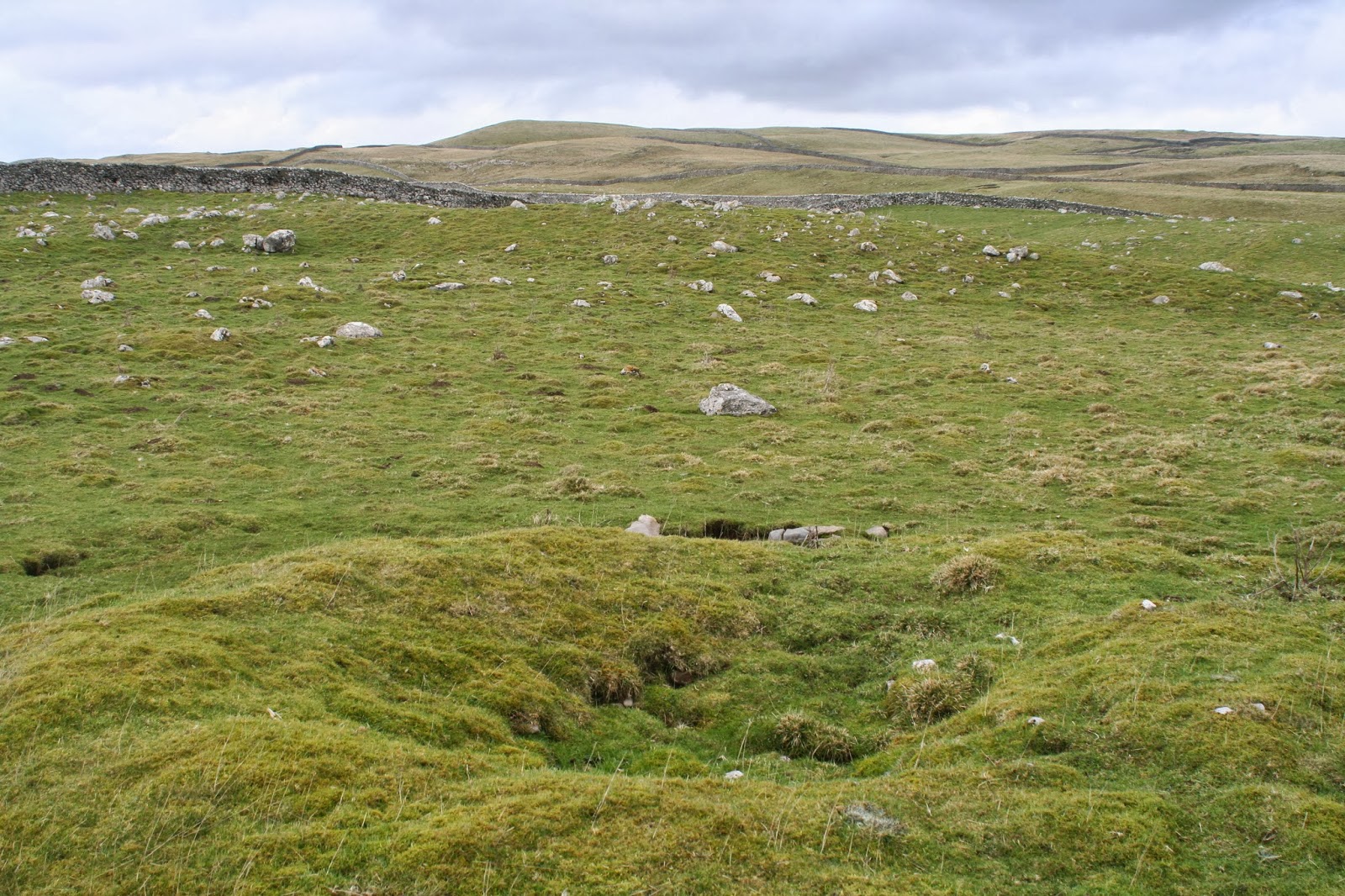A Three Peaks Up and Under : February 2014