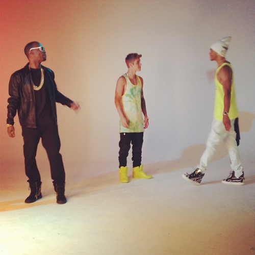 Previsualización del vídeo de Lolly ~ Justin Bieber Noticias