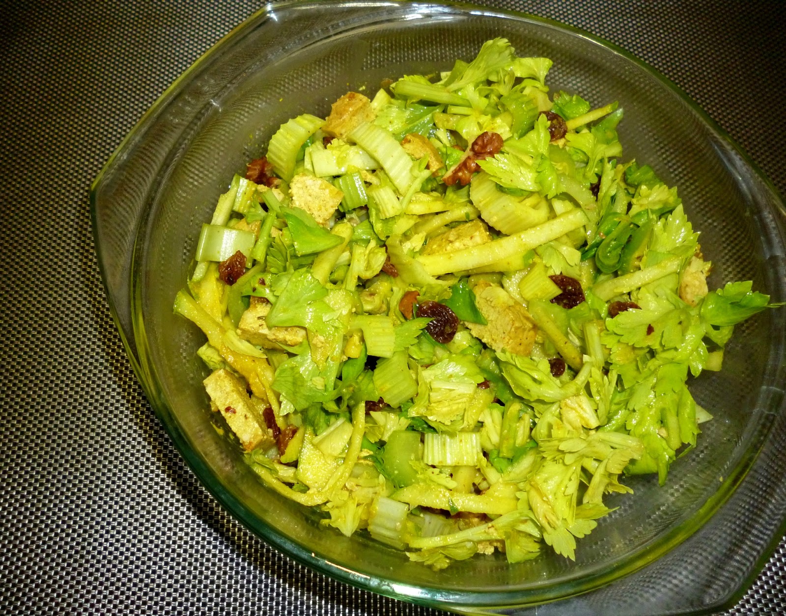 Recettes Gourmandes de Normandie: Salade de céleri-branche