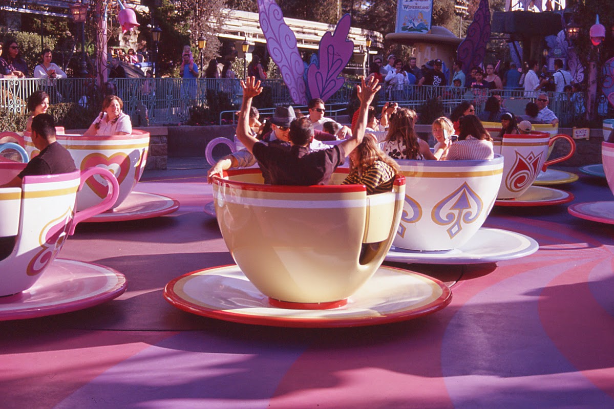A Change In Scenery: a Disneyland slideshow