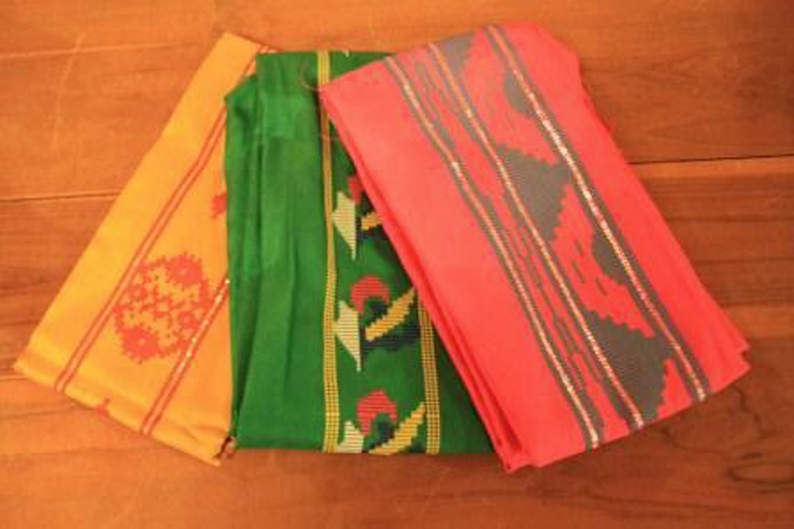 Motif 7 ~ Tenun Tolaki