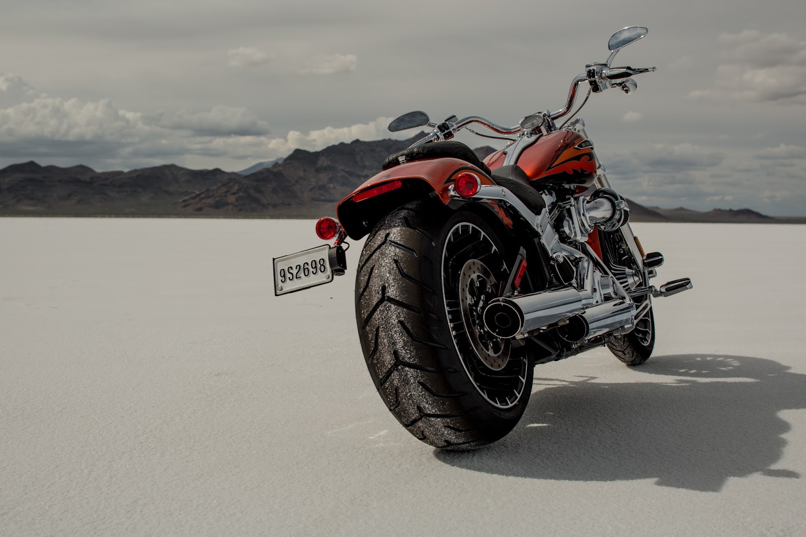 Racing Cafè: Harley-Davidson FXSBSE CVO Breakout 2014