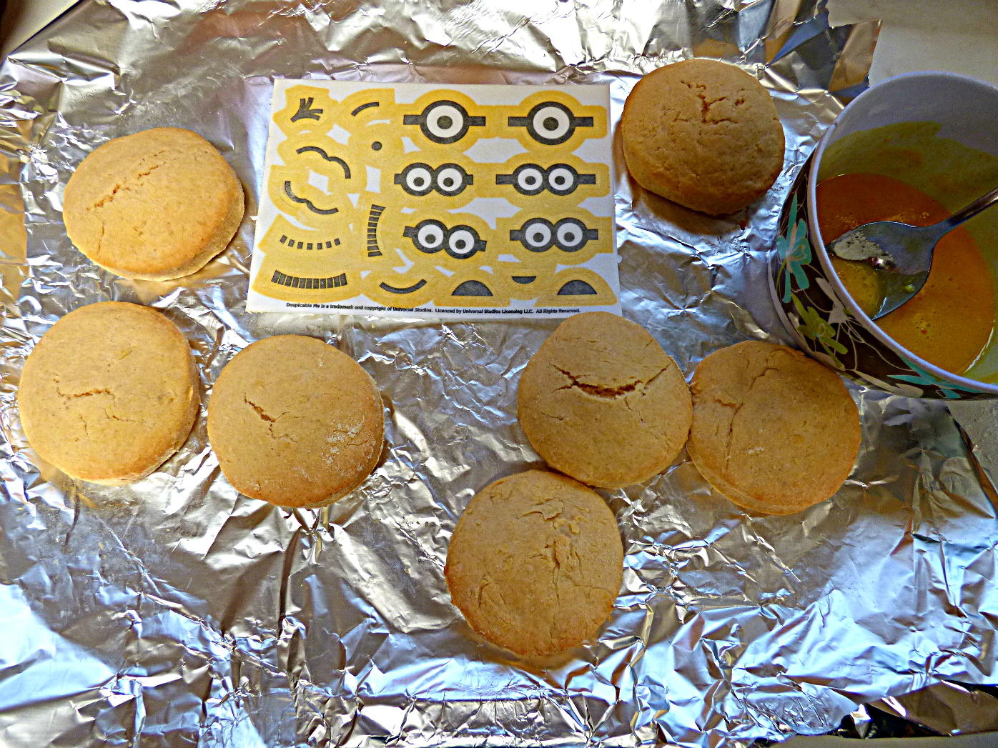 Chez Maximka: Minion biscuits