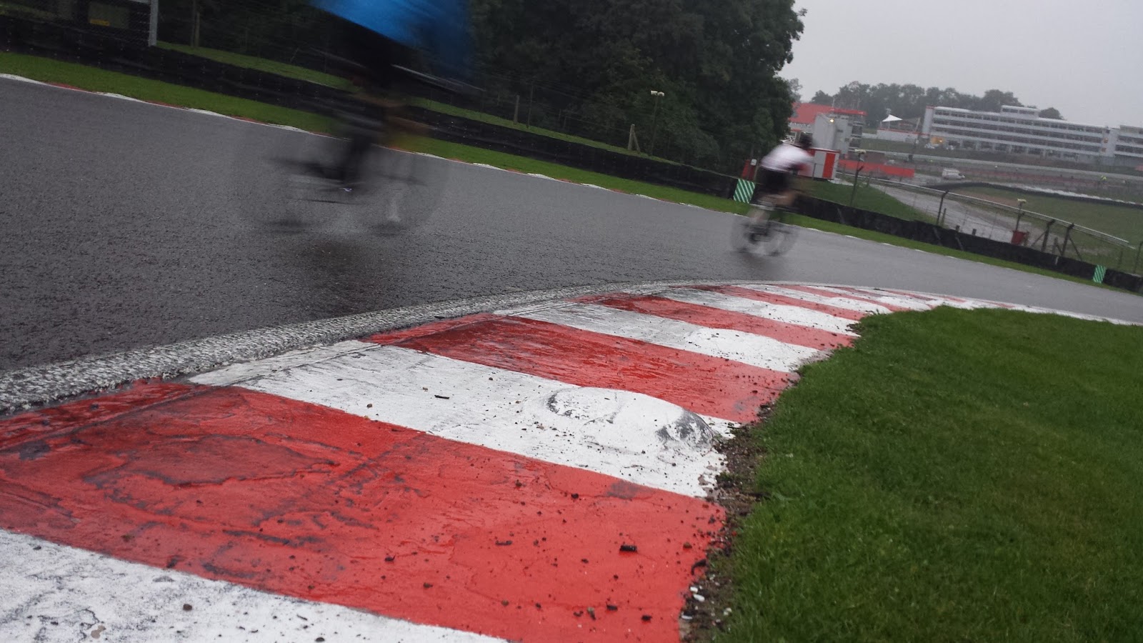blog7t: Brands Hatch Bike Ride 2013