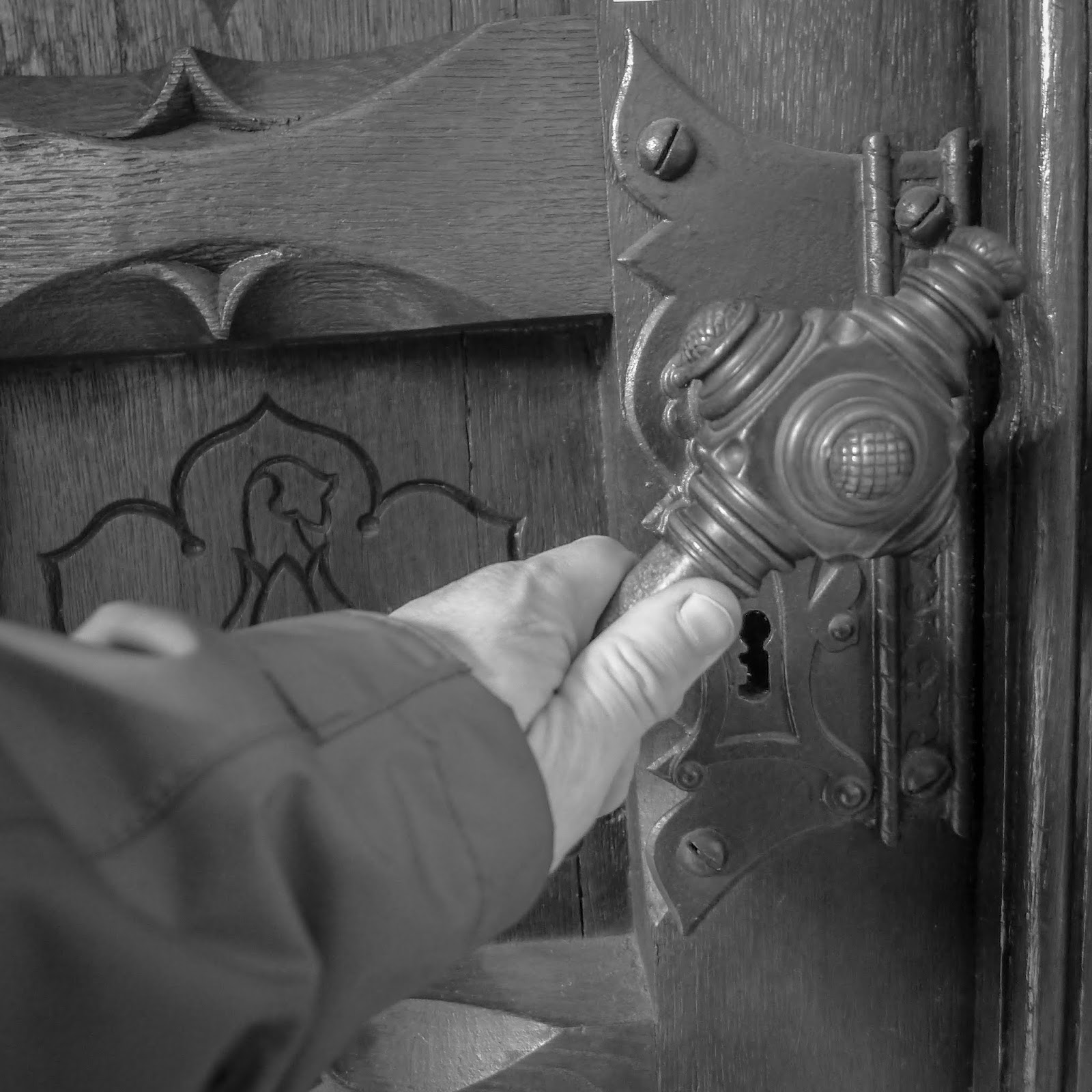 유 ErikTrek.com: Münster | The 3 Cages of St. Lambert’s Church