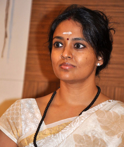 H - A99: ranjitha tamil hot actress