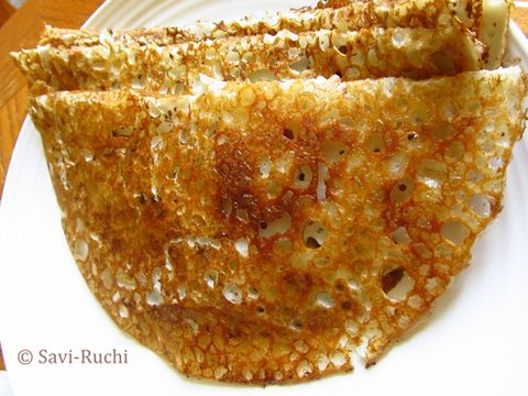 Savi-Ruchi: Plain Rava Dosa/Crispy cream of wheat crepes: Restaurant Style