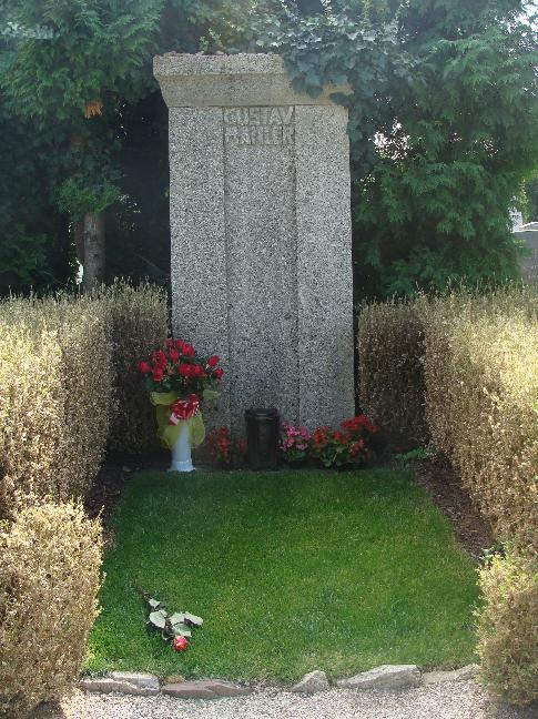 The City and the World: In memoriam Gustav Mahler.