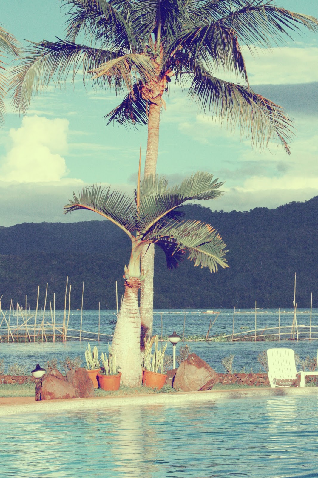 Lake Buhi Resort, Cabatuan, Buhi, Camarines Sur - Pinay Meets World