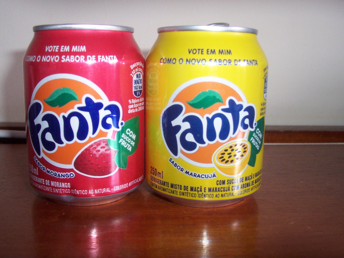 Multicolecionismo: Fanta Morango x Fanta Maracuja